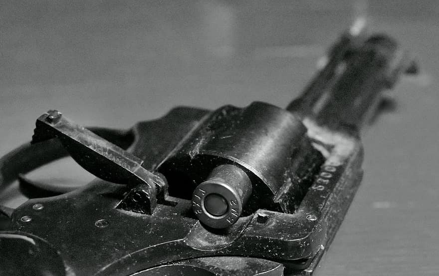 Complex Firearms for D20 Games - Christian Gamers Guild